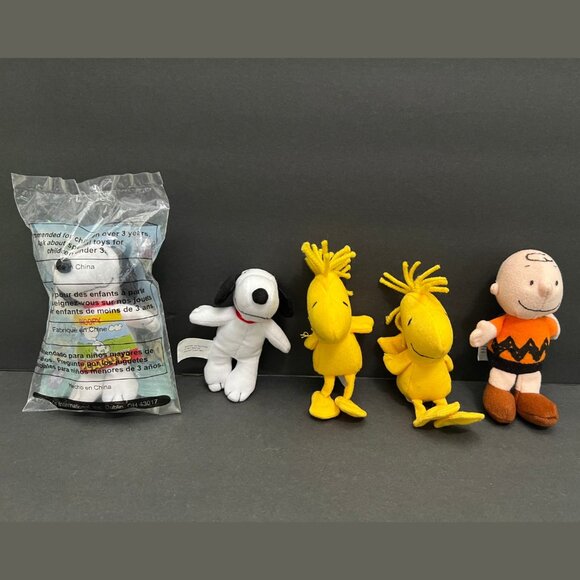 Peanuts | Toys | Lot Of 5 Peanuts Plush Wendys Kids Meal Toys Snoopy ...